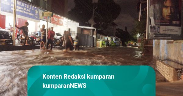 Sungai Meluap, 6 Desa di Kabupaten Kuningan Terendam Banjir | kumparan.com Sungai Meluap, 6 Desa di Kabupaten Kuningan Terendam Banjir | kumparan.com